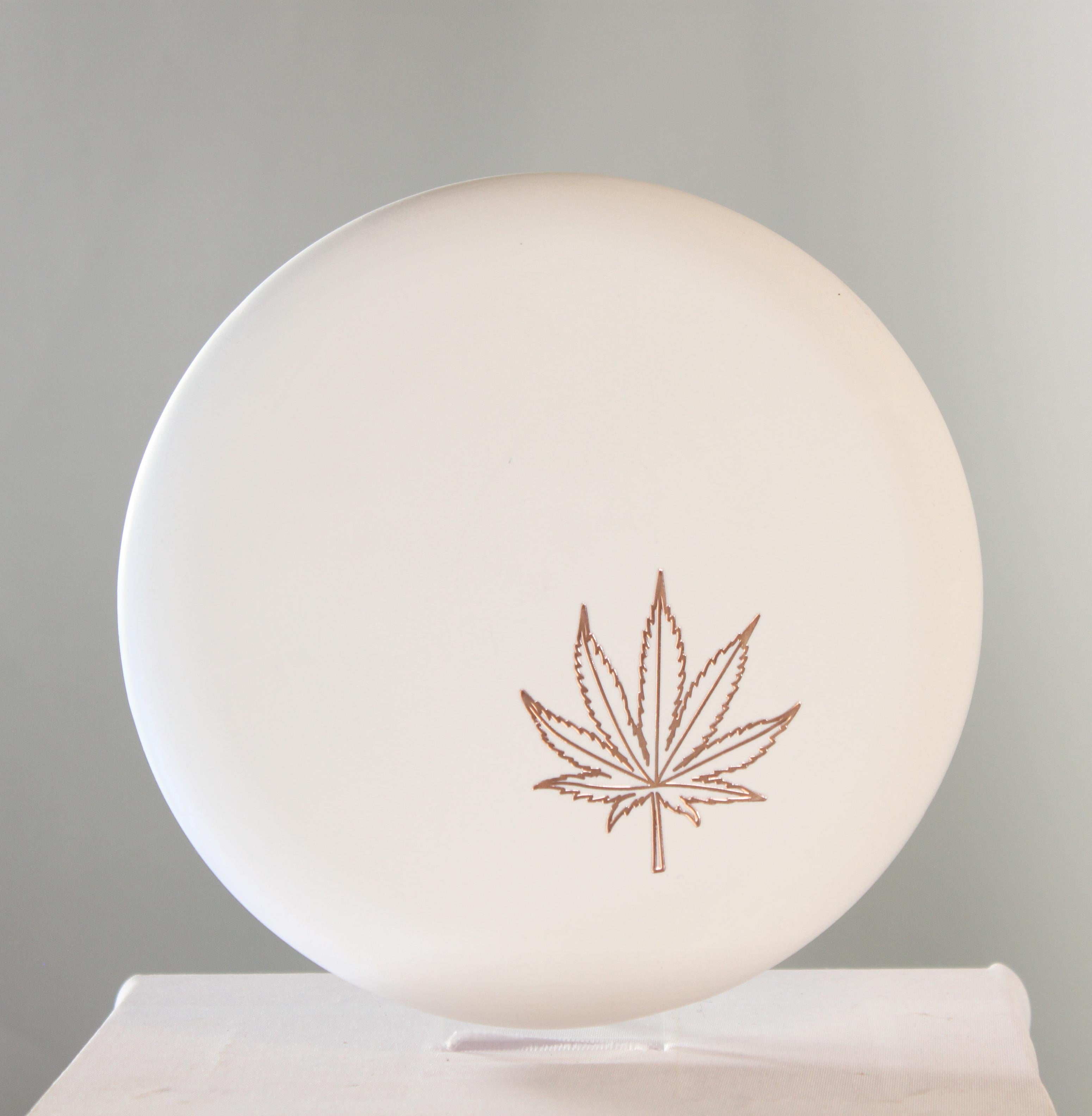 Gateway Leaf Pure White Wizard Putter – Hazy Shade