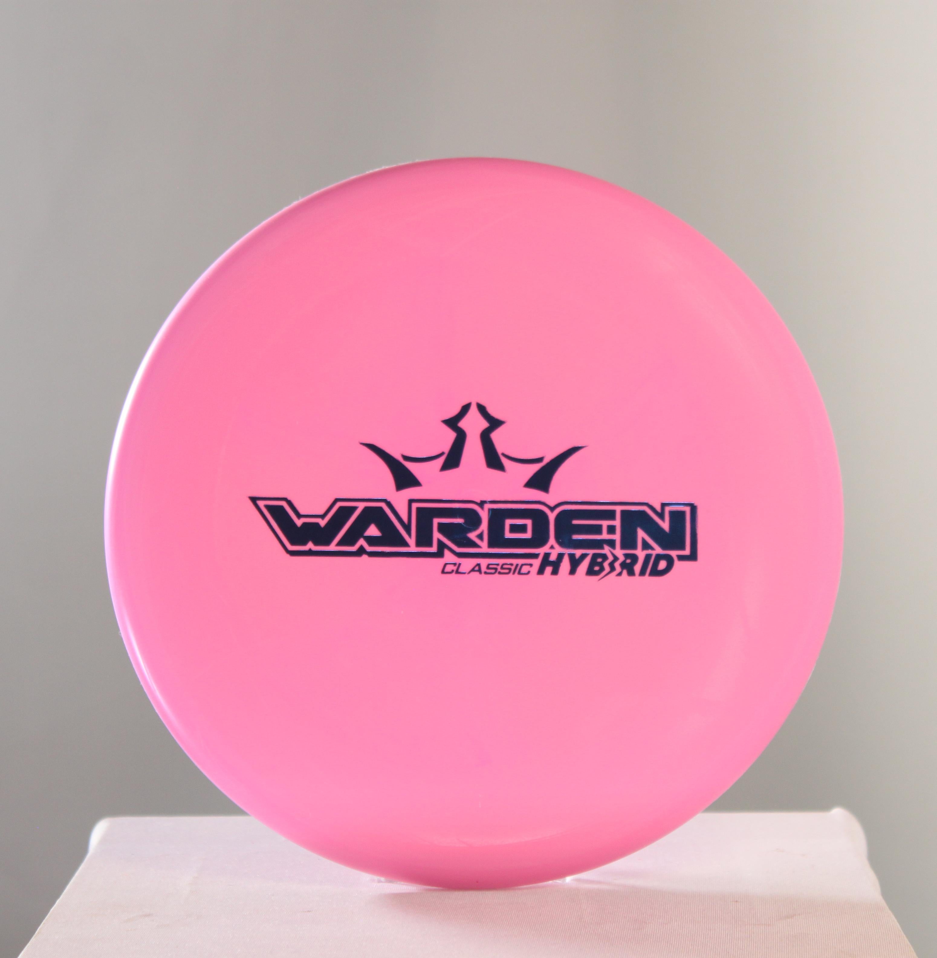 Dynamic Discs Classic Hybrid Warden Putter – Hazy Shade